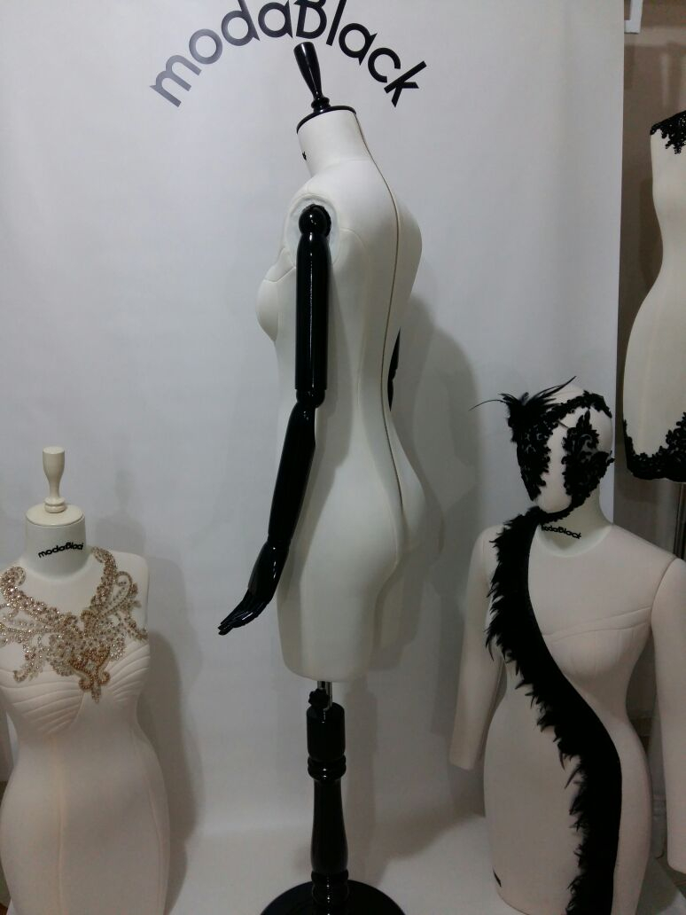 Female Pinocchio Half Leg Rehearsal Mannequin with Sleeves – Prova ...